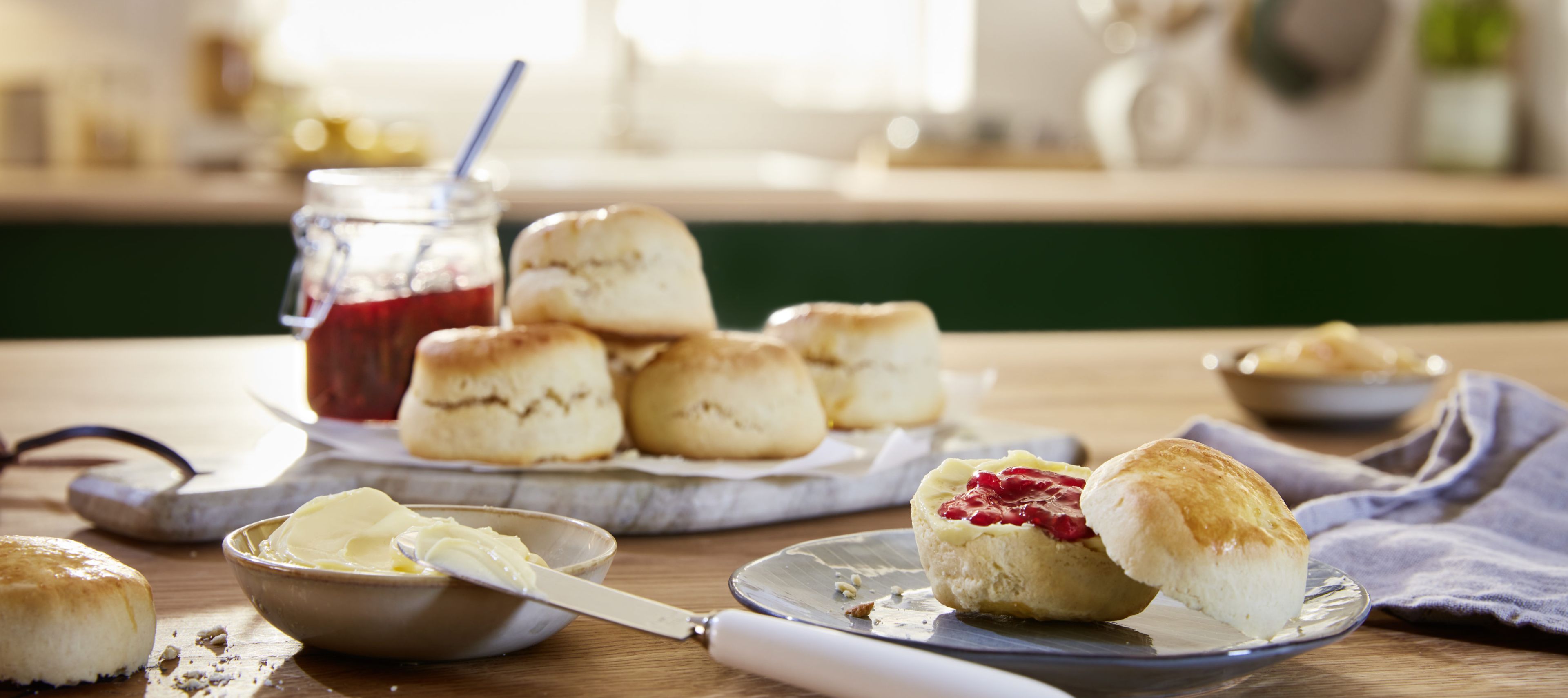 Irish Scones mit Himbeer-Chia-Marmelade Rezept einfach zubereitet ...